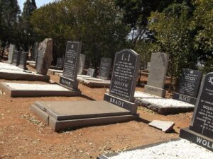 Bulawayo Cemetery Overview - Zimbabwe Jewish Community